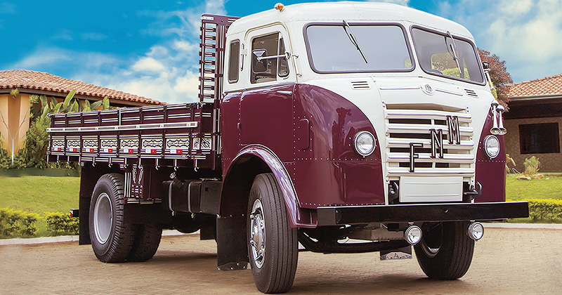 FNM: das estradas para sua estante - Brasil Caminhoneiro