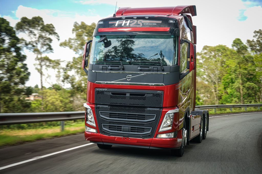 FH 2018 - 25 anos - Brasil Caminhoneiro